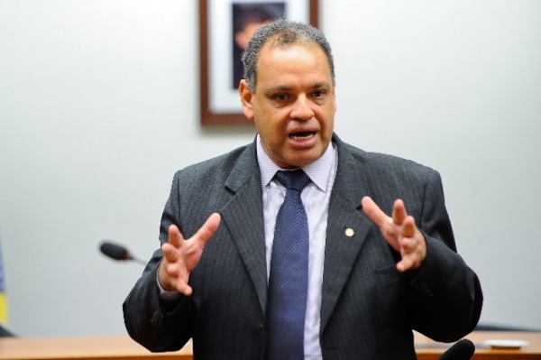 roberto-alves-prb-nomeaçao-aprovados-concurso-policia-federal-foto ...